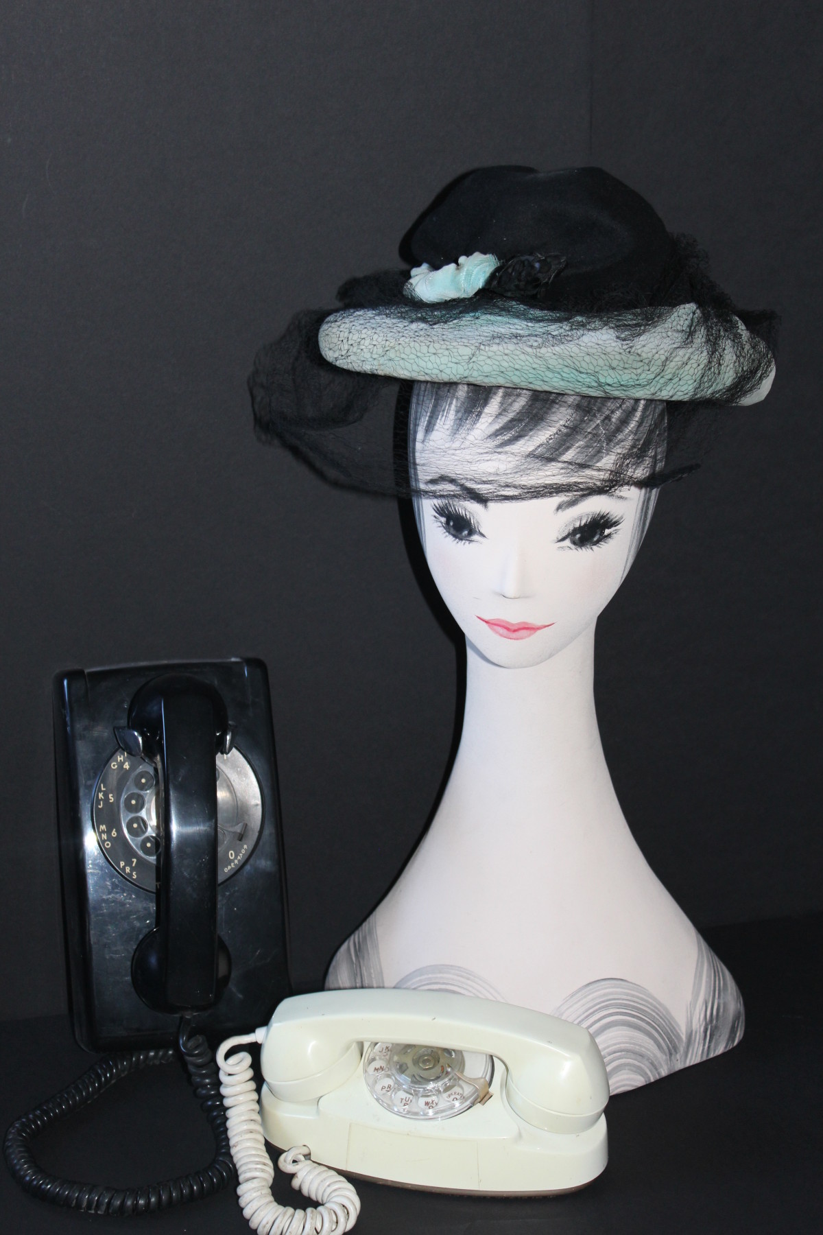"It's Little! . . It's Lovely! . . . It Lights!:" The Princess ...