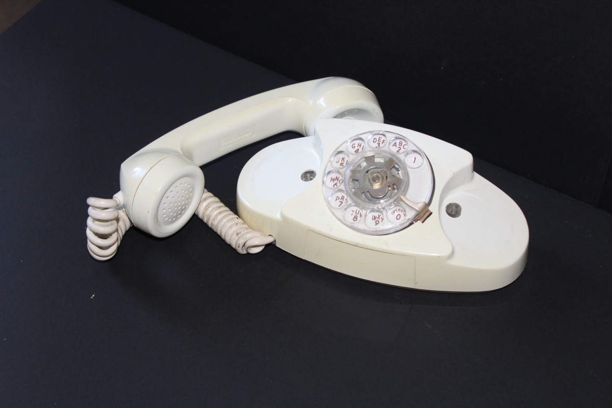 "It's Little! . . It's Lovely! . . . It Lights!:" The Princess ...